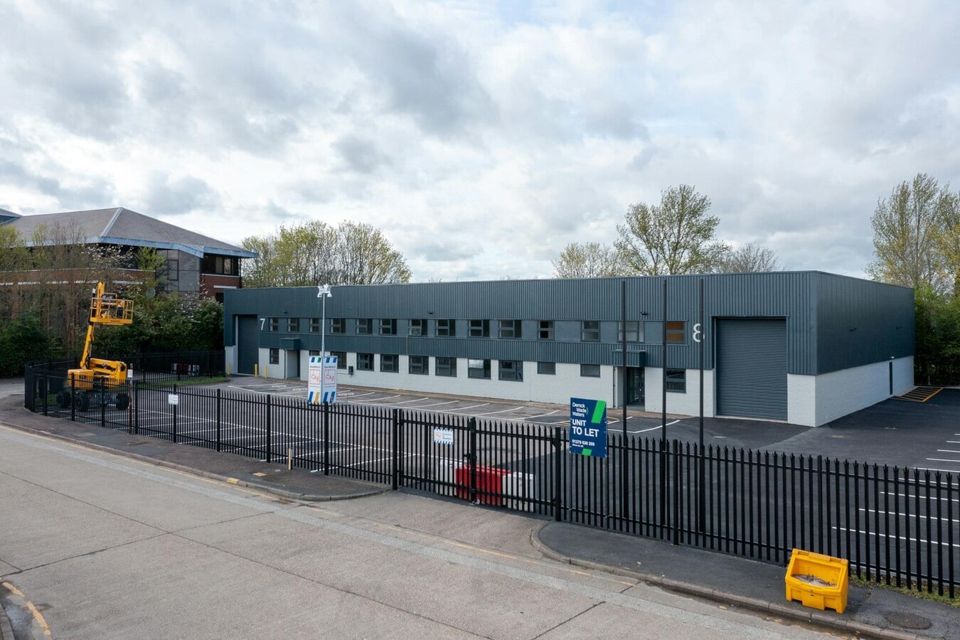 Horsecroft Rd, Harlow, CM19 5BZ | LoopNet