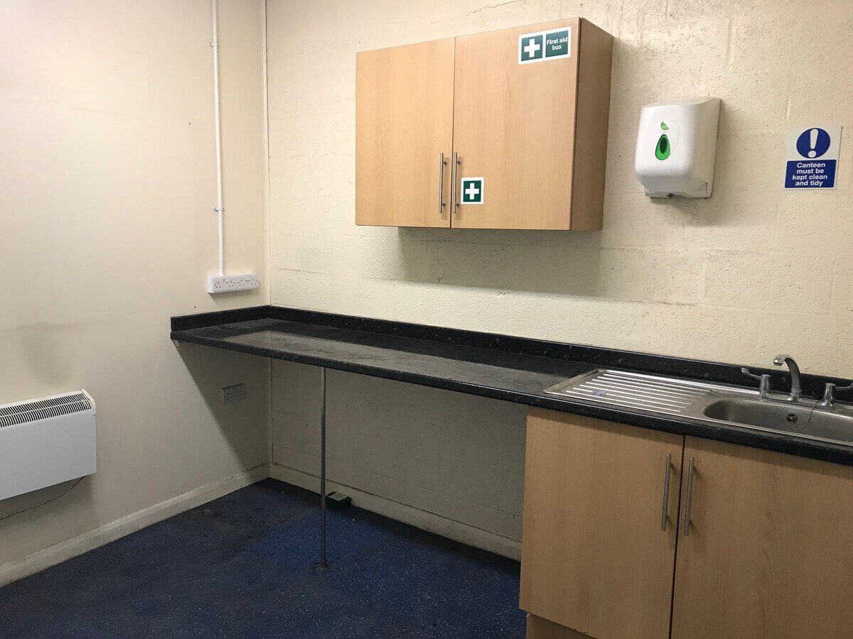 Bugsby's Way, London SE7 7SW | LoopNet.co.uk