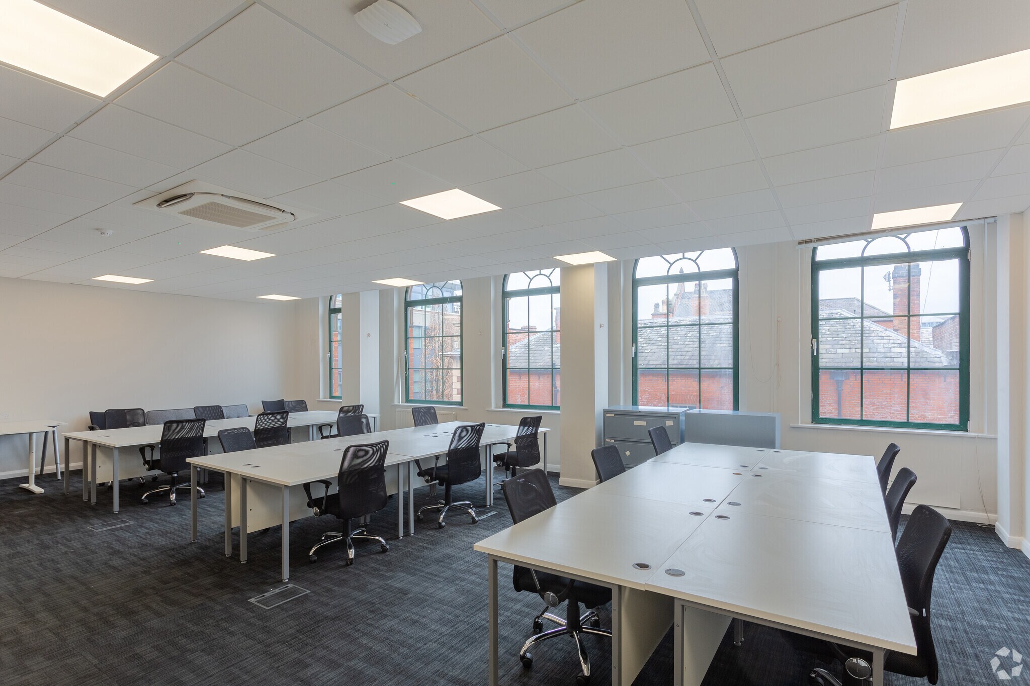 25-27 Castle Gate, Nottingham NG1 7AR - St Nicholas Court | LoopNet.co.uk