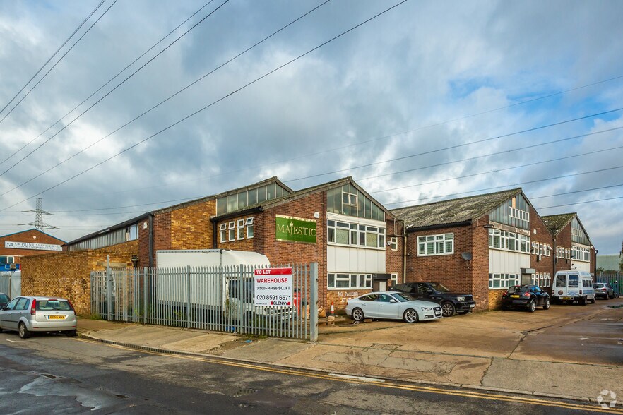 Stephenson St, London E16 4SA | LoopNet UK