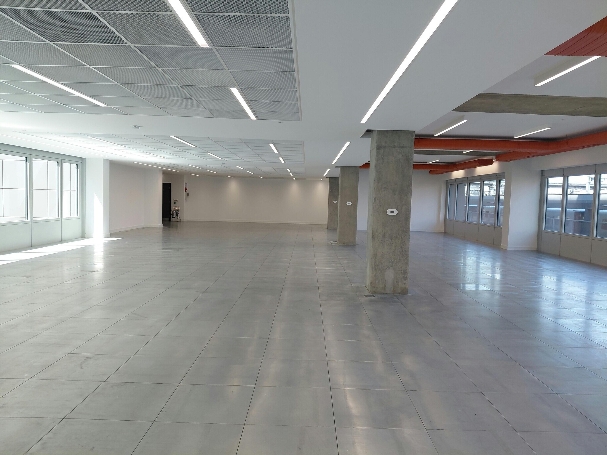 Apex, Forbury Rd, Reading, - Apex - Office to Rent - 30,974 sq ft - GBR