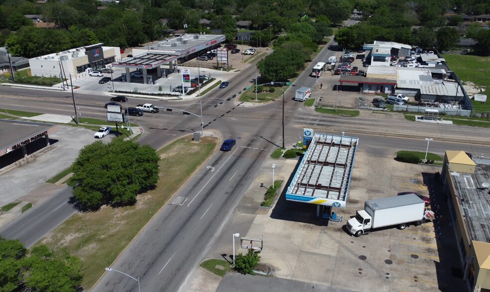 8611 Martin Luther King Blvd, Houston, TX 77033 - MLK Retail Center ...