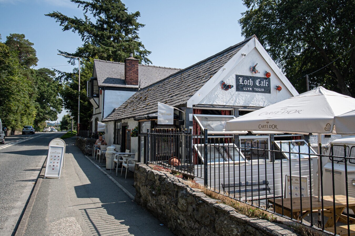 Retail Property for Sale in The Loch cafe', Pensarn Rd, Bala, LL23 7SR ...