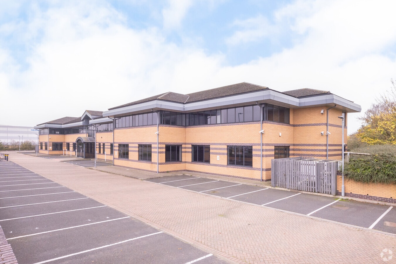 Cooper House, Redgrave Clos, Coventry, CV2 2UU | LoopNet