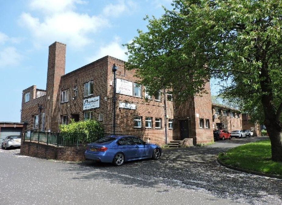 Premier House, 1 Hewell Rd, Redditch, B97 6BW | LoopNet