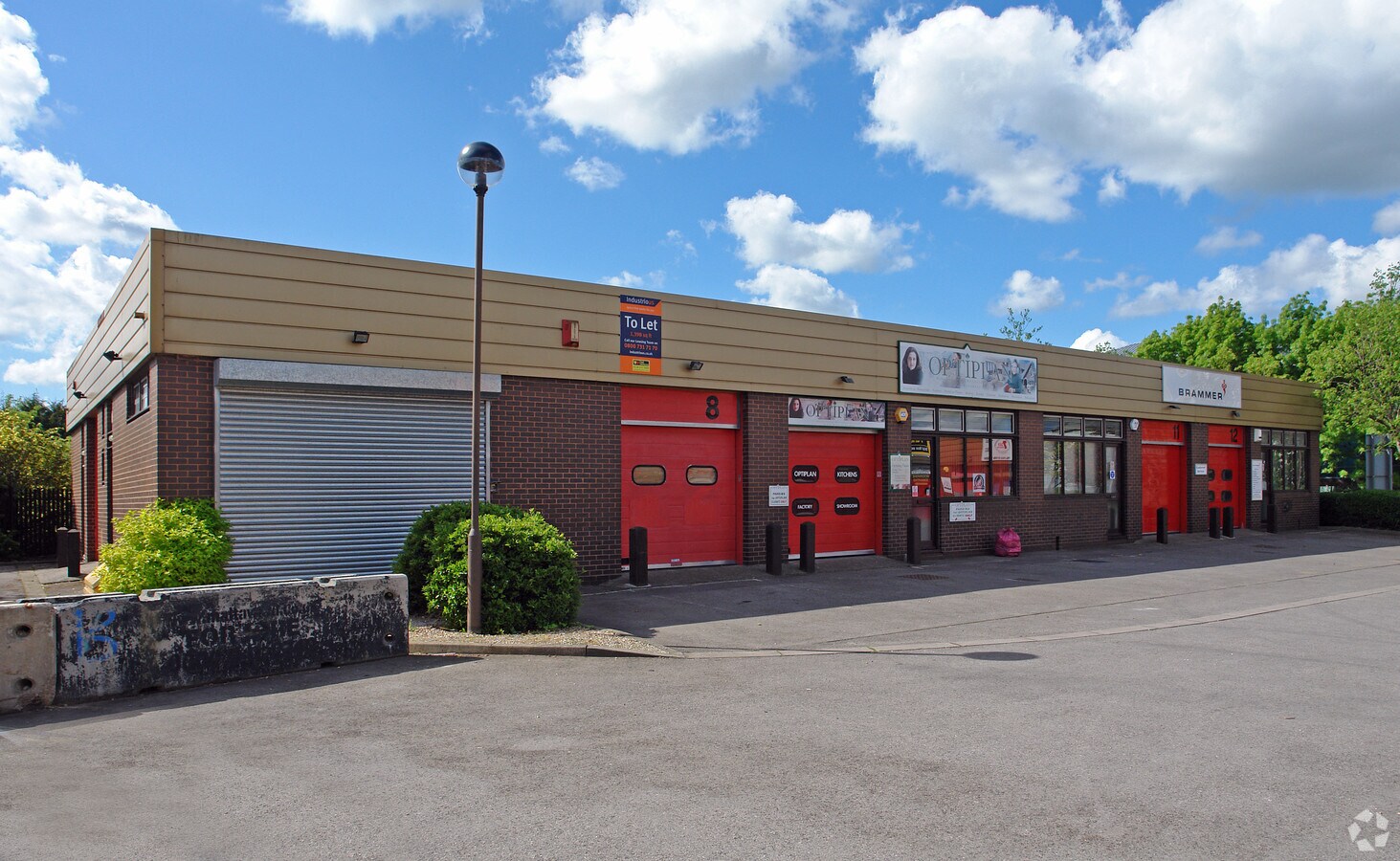 Gillette Way, Reading, RG2 0LR | LoopNet UK