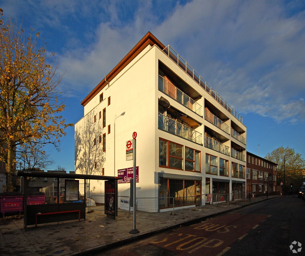 41-47 Vallance Rd, London E1 5AB | LoopNet UK
