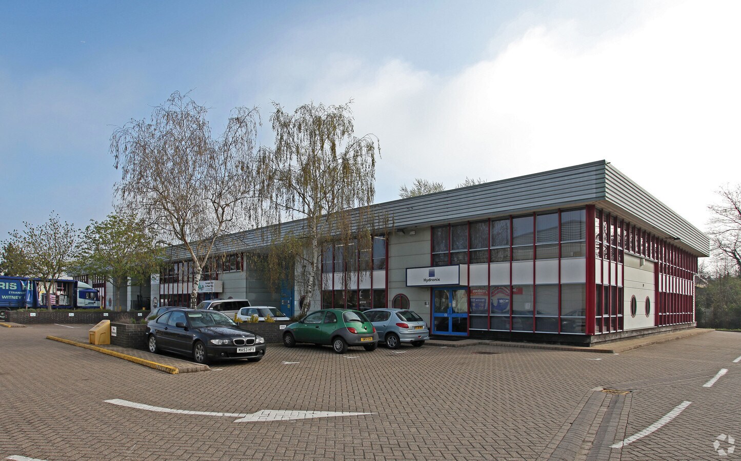 Walnut Tree Clos, Guildford, GU1 4UG - GBR