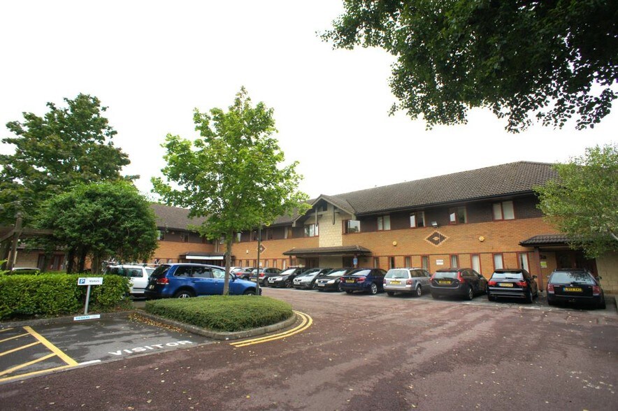 3b-3f Cornbrash Park, Chippenham, Sn14 6ra, Chippenham, | LoopNet UK