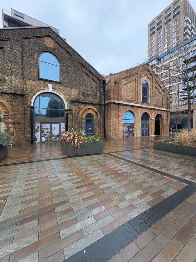 Major Draper St, London, SE18 6GD - Retail to Rent - 4,488 sq ft - GBR