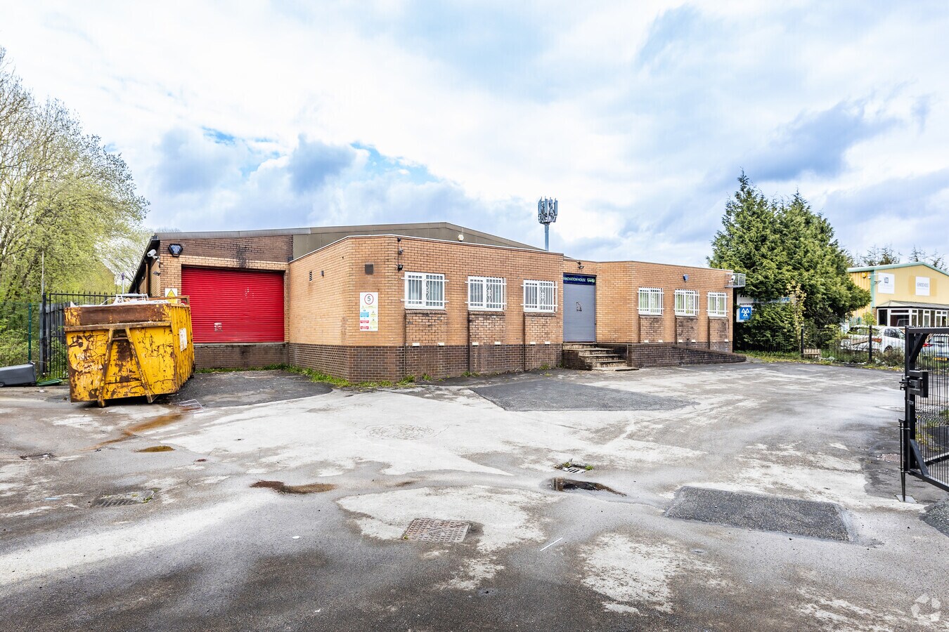 Industrial Property for Sale in Nessa House, Hamer Ln, Rochdale, OL16 ...