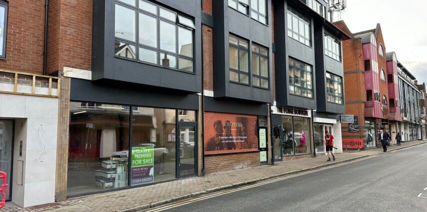 32C Station Rd, Gerrards Cross, SL9 8EL - Retail / Shopfront Retail ...