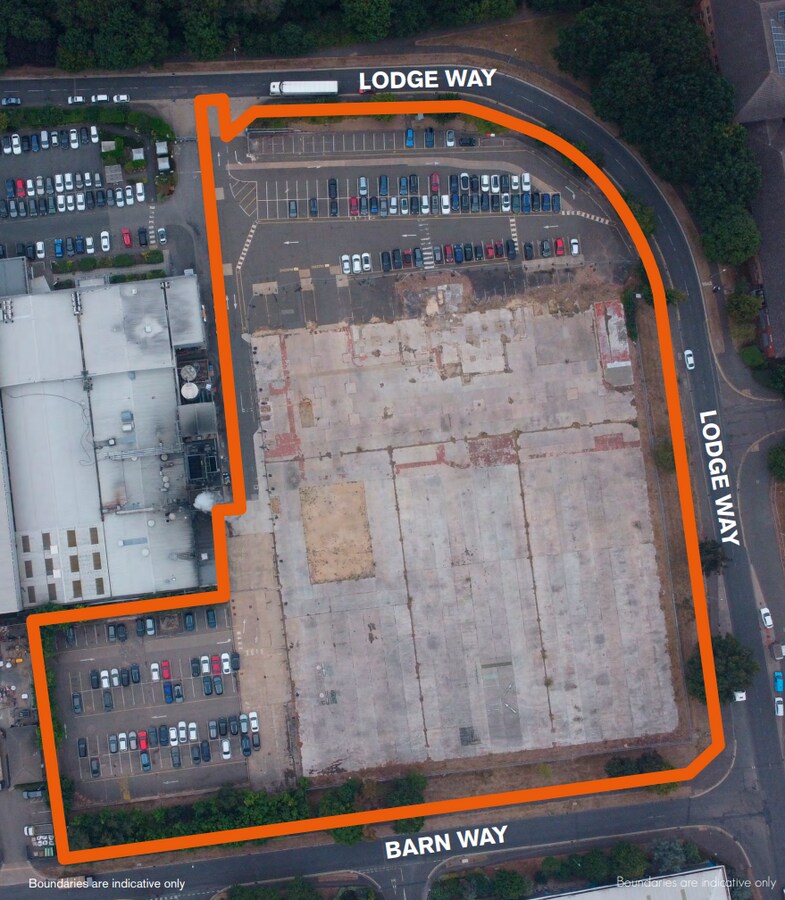 2 Lodge Way, Northampton, NN5 7UG | LoopNet UK
