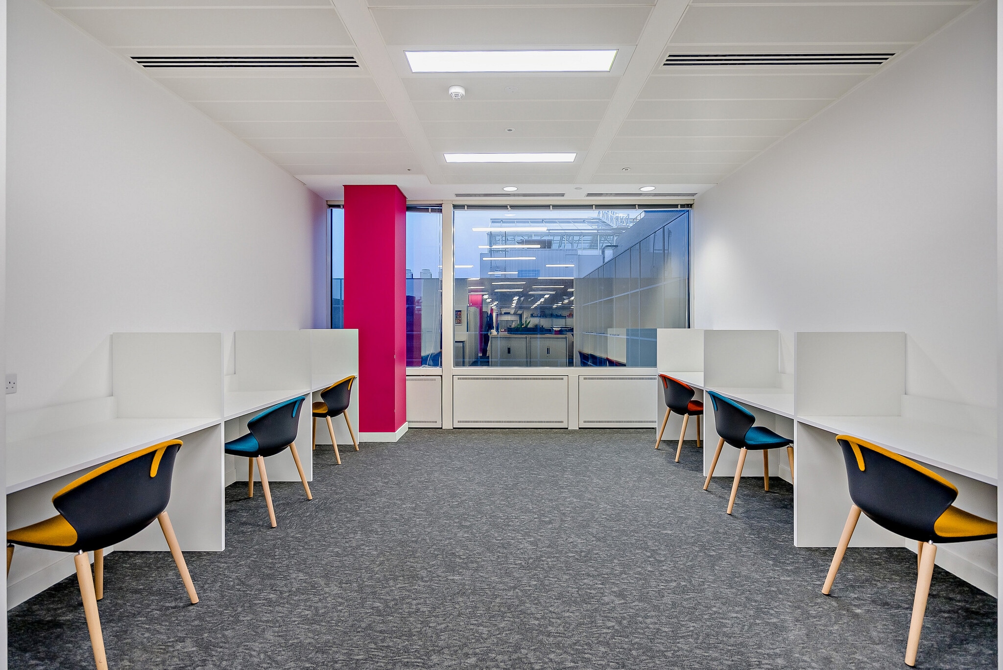 3 Thomas More Sq, London, E1W 1WY - Office to Rent - 19,841 sq ft - GBR