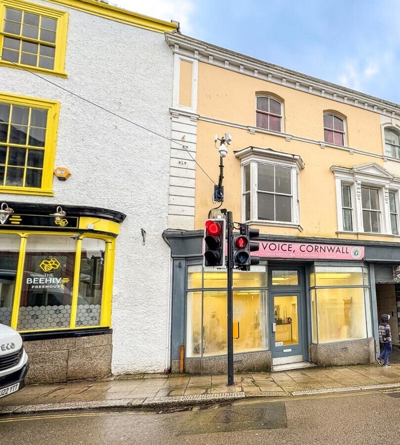 8 Coinagehall St, Helston, TR13 8EB - Retail for Rent - 627 SF - GBR