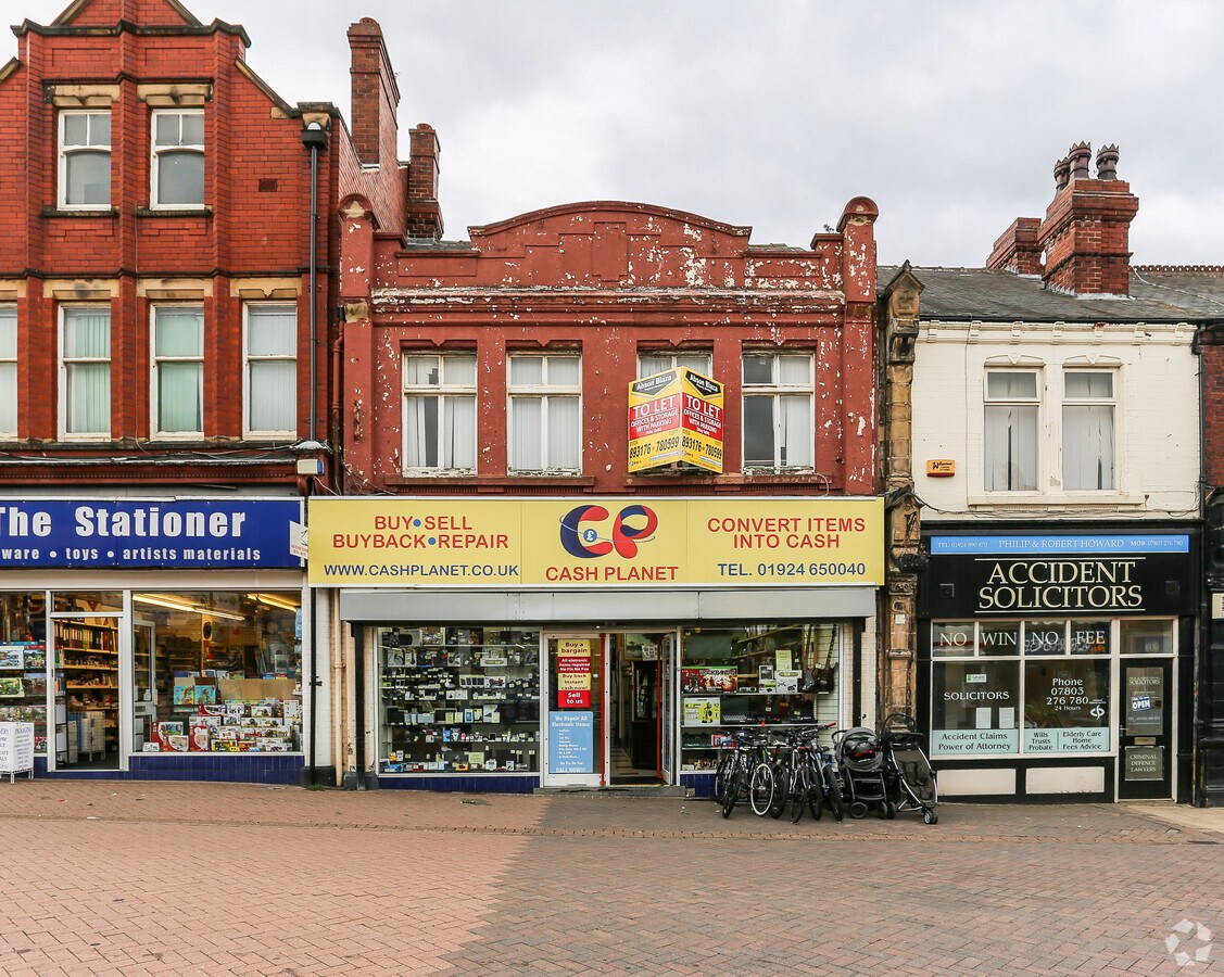 42-44 High St, Normanton, WF6 2AQ - GBR