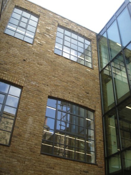 10 York Way, London, N1 9AA - GBR