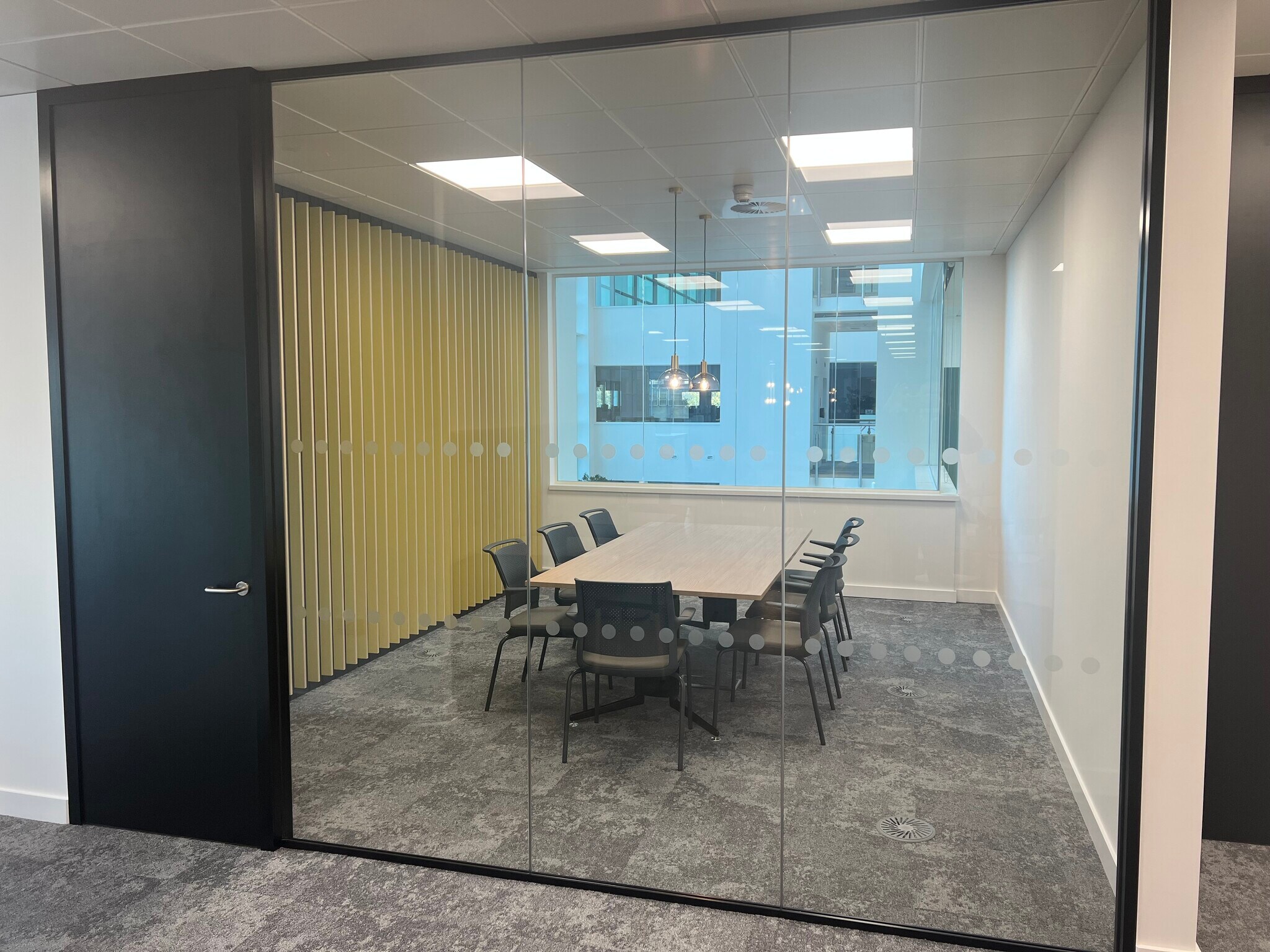 Office Space to Rent - The Capitol Building, Oldbury, Bracknell, RG12 ...