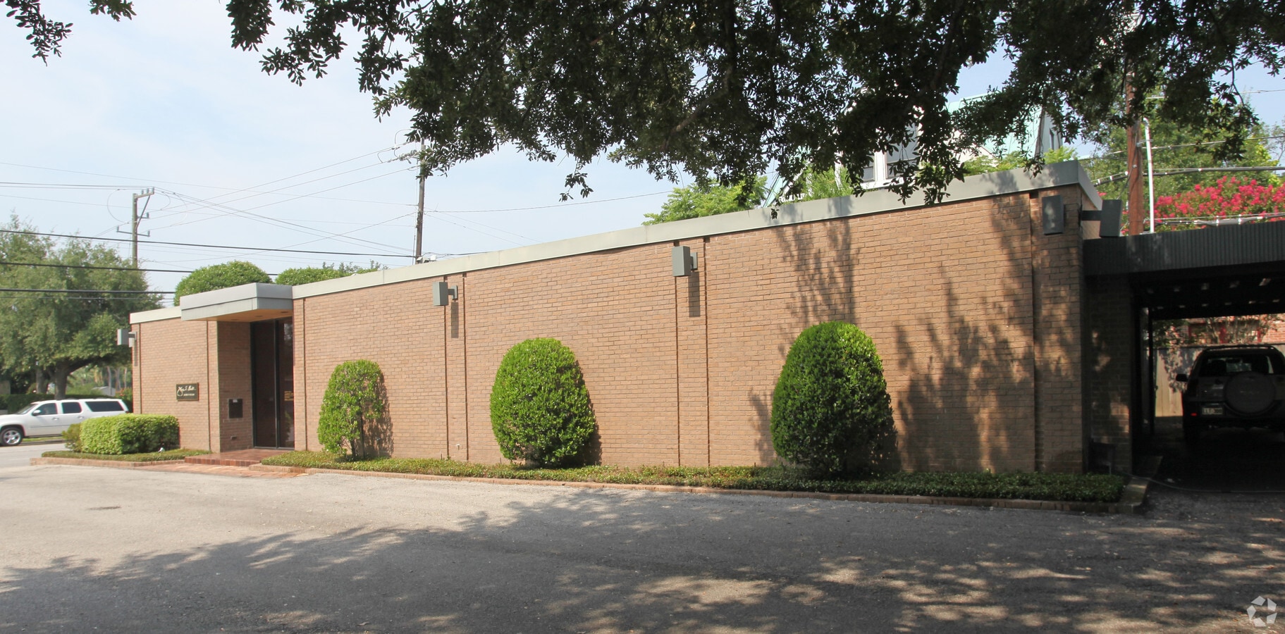 3636 Westheimer Rd, Houston 77027 | LoopNet UK