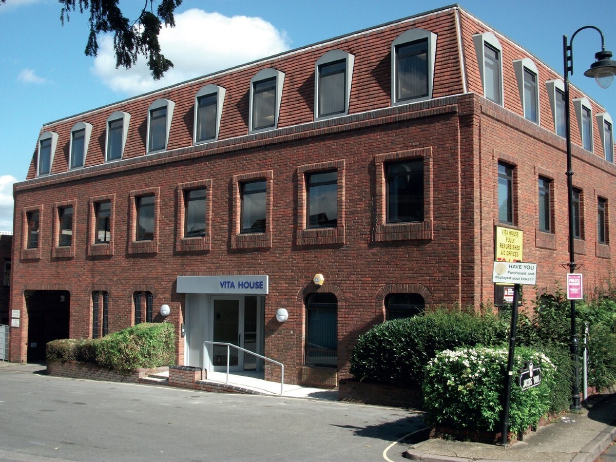London St, Basingstoke RG21 7NJ - Vita House | LoopNet UK