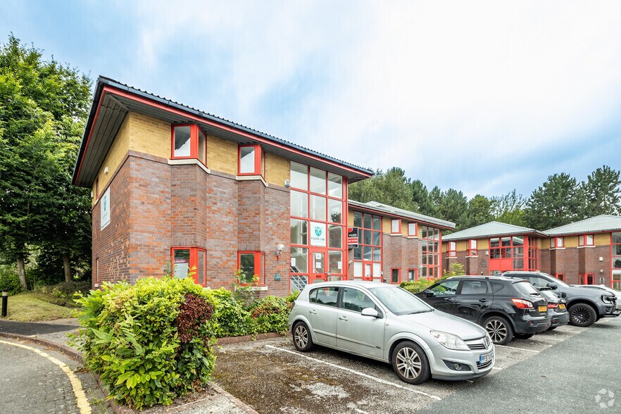 Navigation Way, Preston, PR2 2YP - Units 1-3 - Office for Sale - 3,468 SF