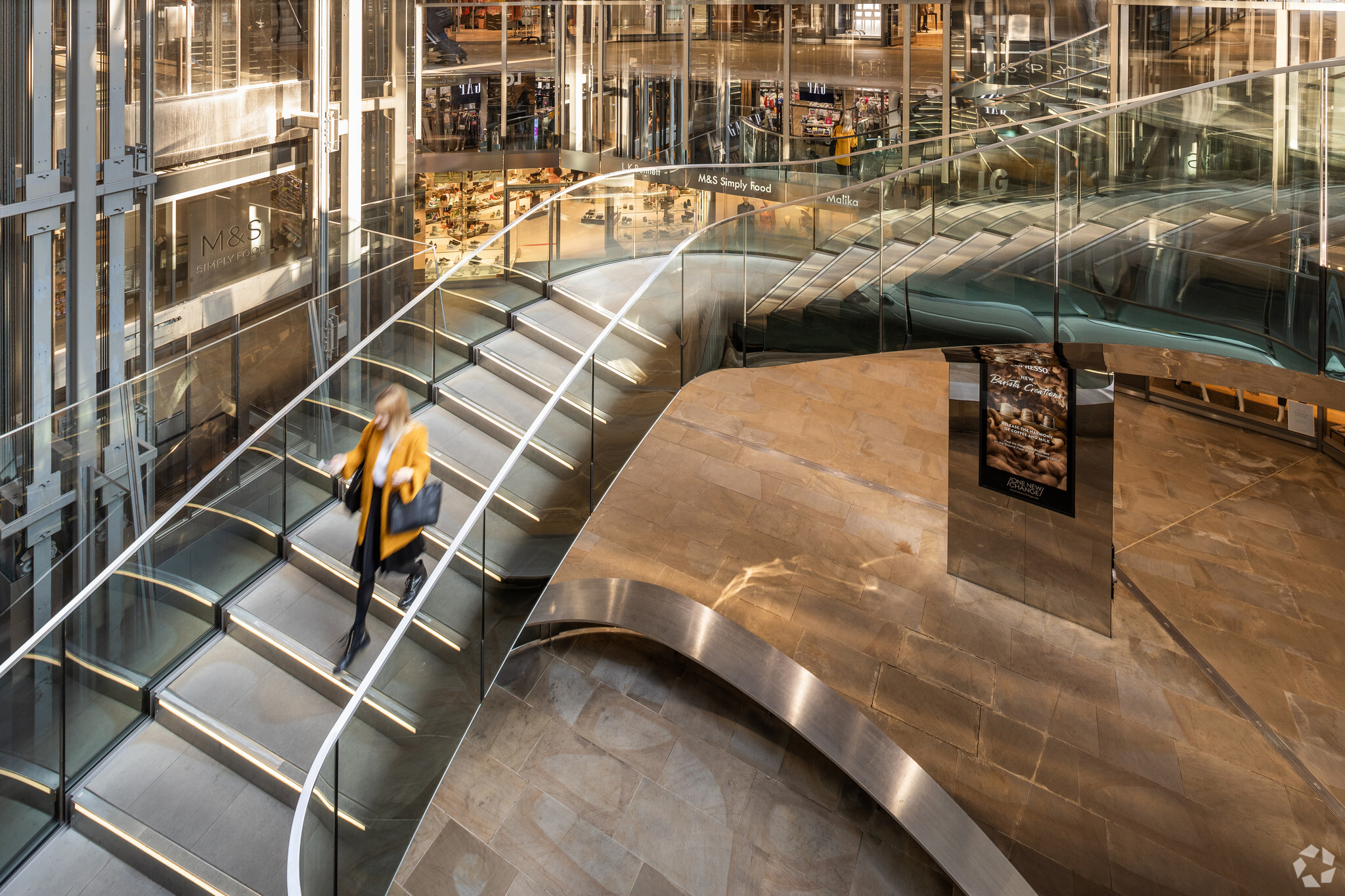 1 New Change, London EC4M 9AF - One New Change | LoopNet.co.uk