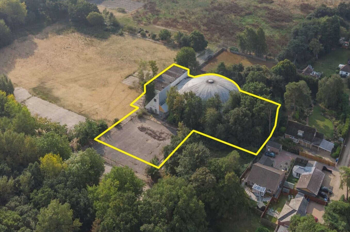 Leisure Property for Sale in Sports Dome, 36 Bury Rd, Mildenhall, IP28 ...