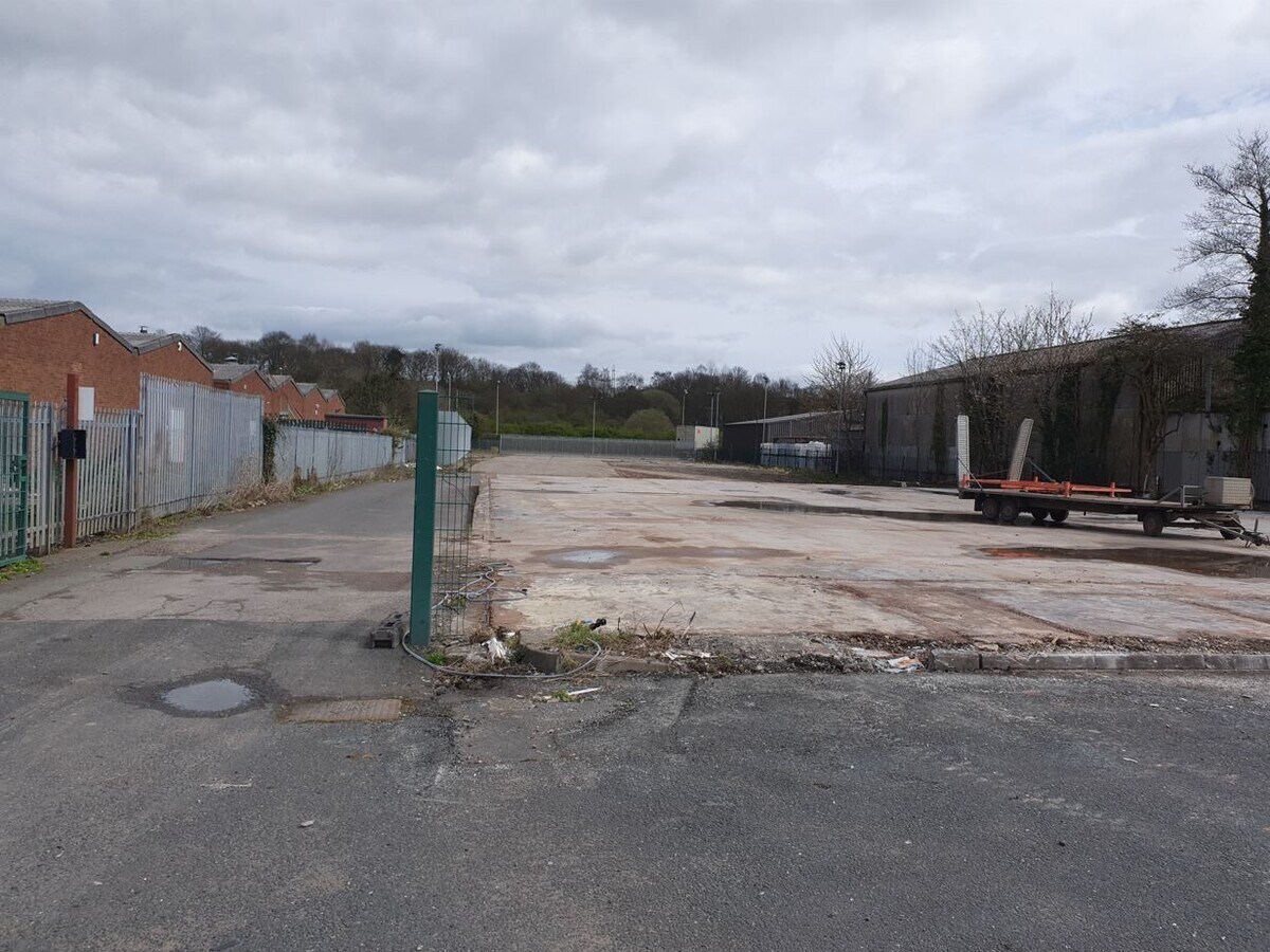 27 Power Station Rd, Rugeley WS15 2HS | LoopNet UK