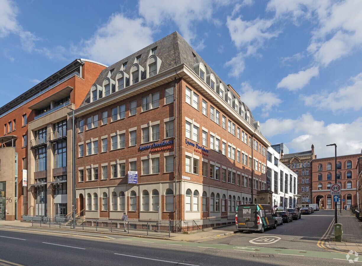 St Martins House, Britannia St, Leeds, LS1 2DZ | LoopNet