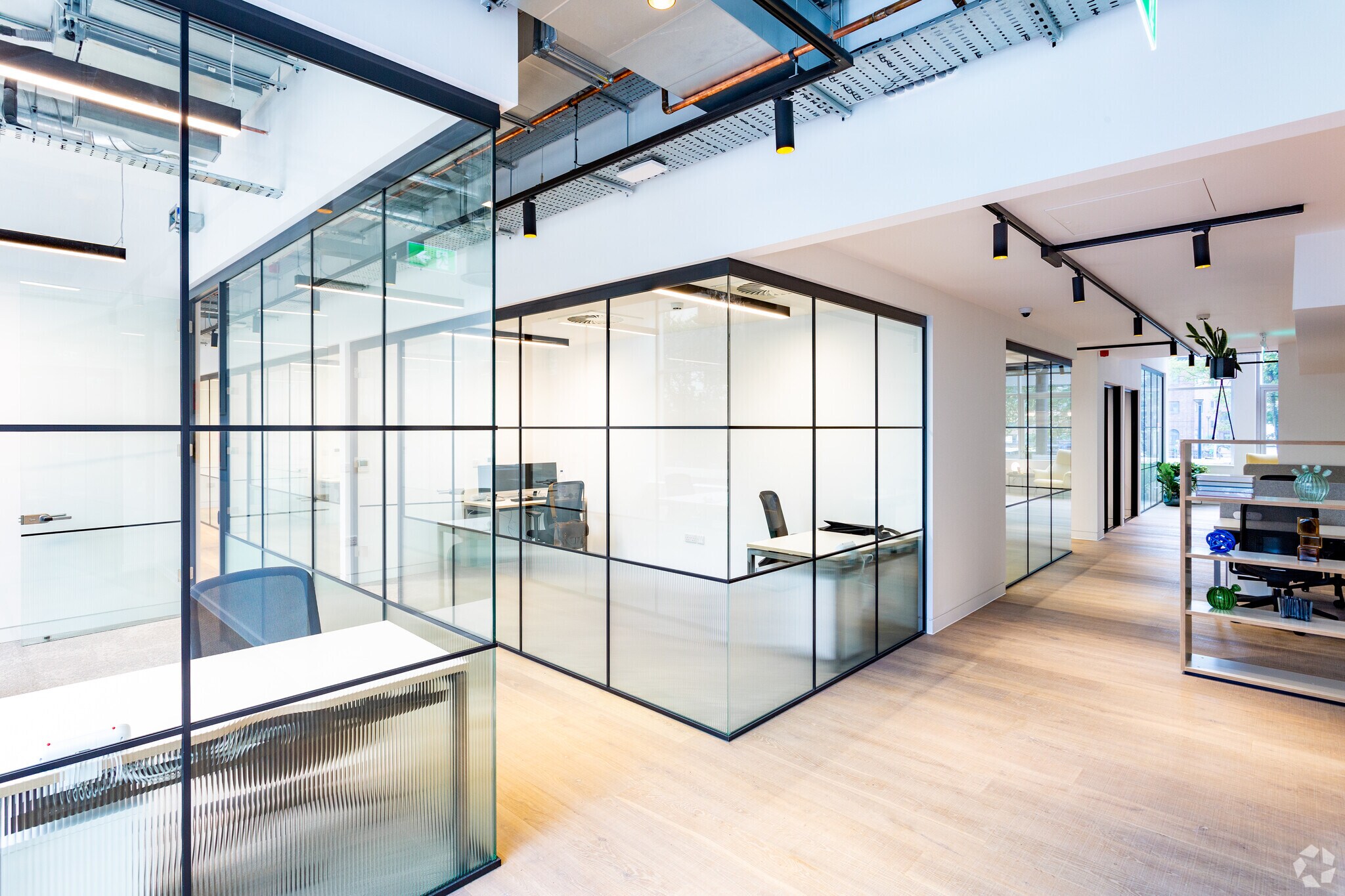 Coworking Space to Rent - Brunel House, 2 Fitzalan Rd, Cardiff, CF24 ...