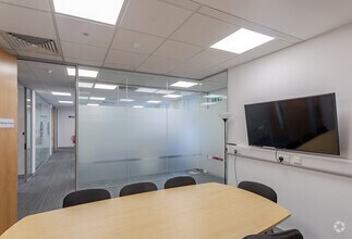 25-27 Castle Gate, Nottingham NG1 7AR - St Nicholas Court | LoopNet UK