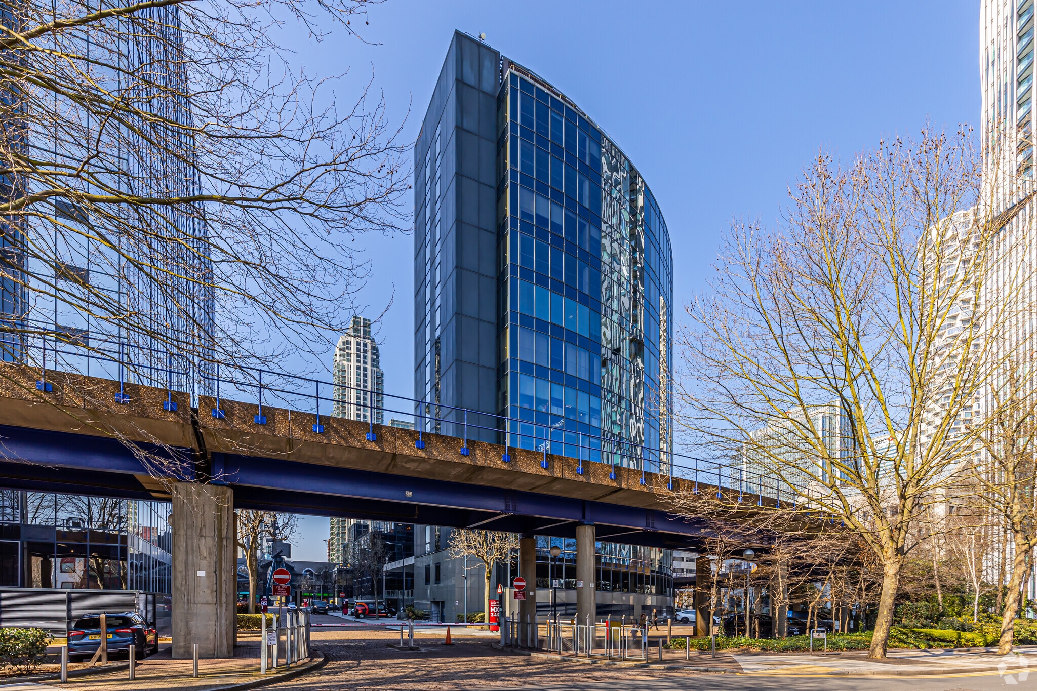 Office Unit for Sale in 3 Harbour Exchange, London, E14 9GE - 96,644 sq ...