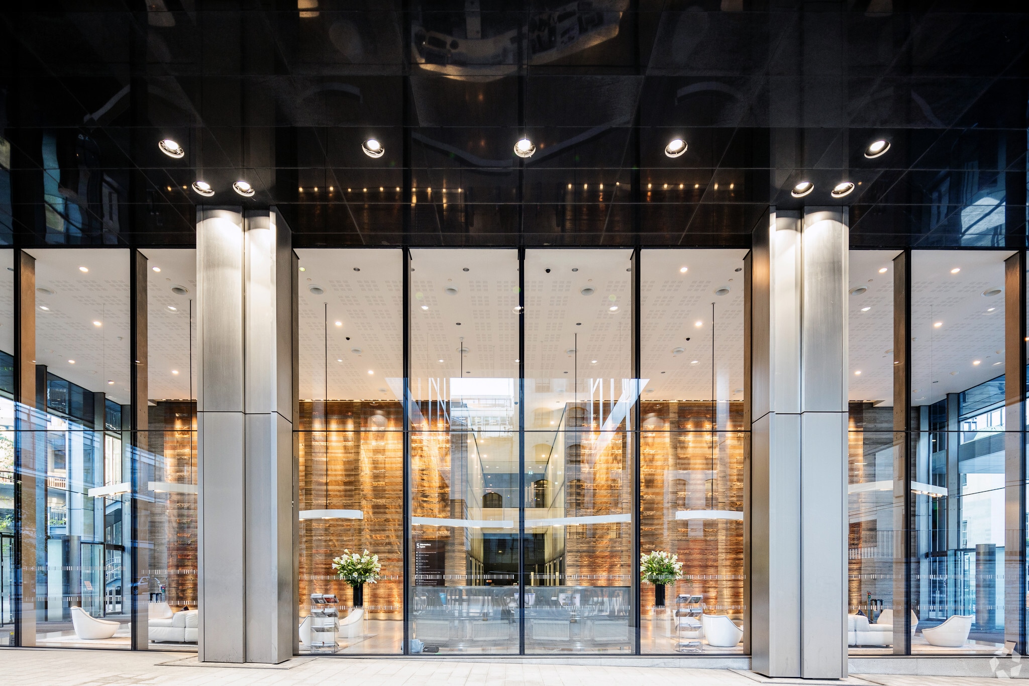 5 Aldermanbury Sq, London EC2V 7HR - Office for Rent | LoopNet.co.uk