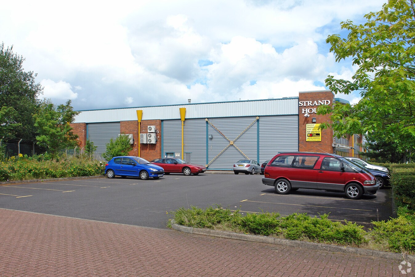 Galway Rd, Yateley GU46 6GE | LoopNet UK