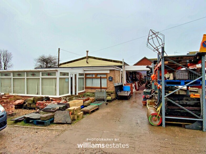 Old Manor Way, Rhyl LL18 5BE | LoopNet UK