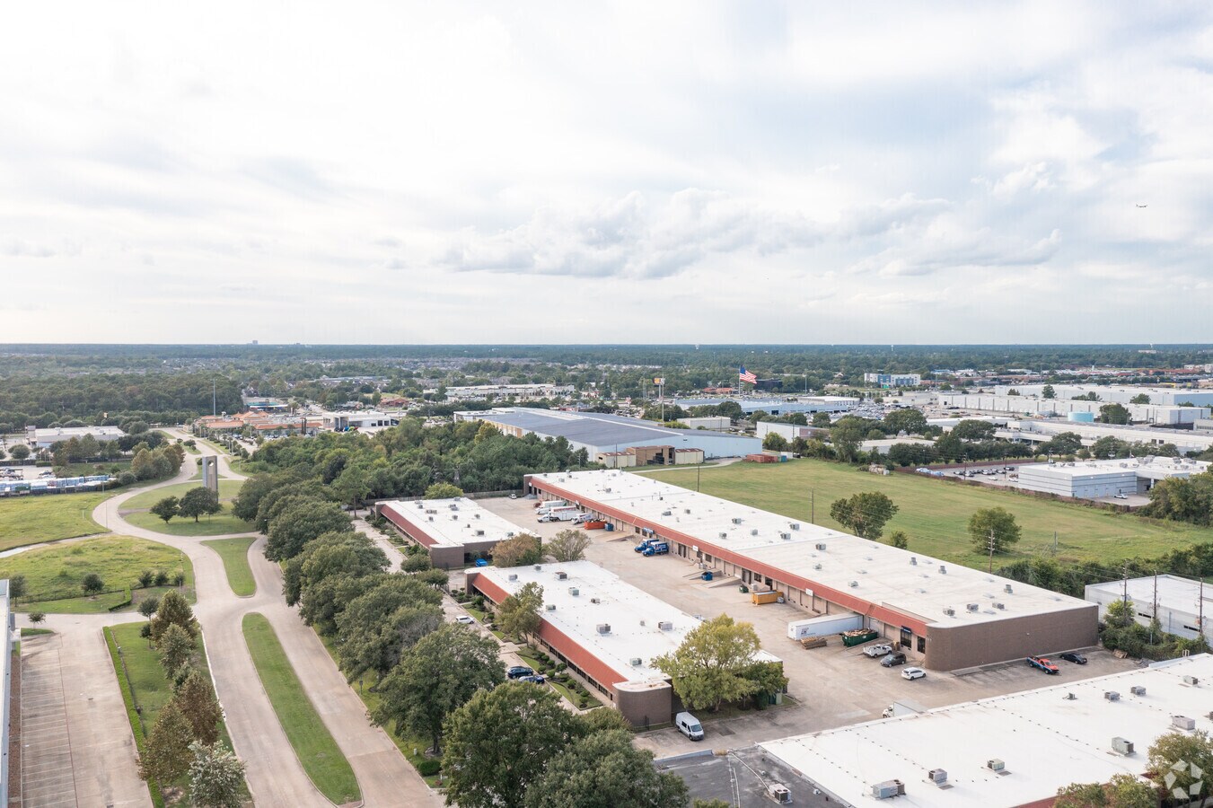 403 Century Plaza Dr, Houston 77073 | LoopNet UK