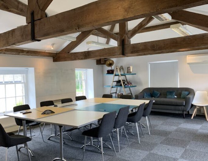 Elmete Ln, Leeds LS8 2LQ - Park House | LoopNet UK