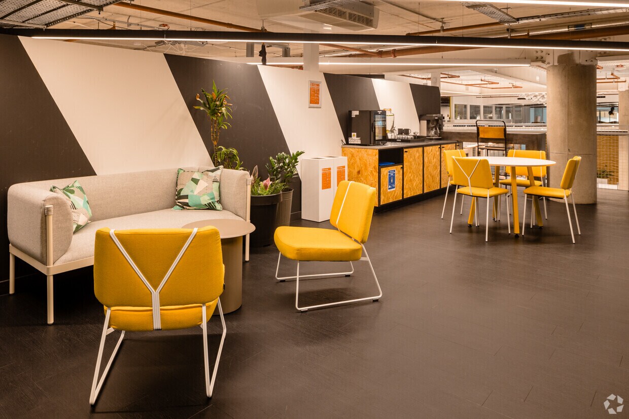 191 Wood Ln, London, W12 7FP - Huckletree White City at MediaWorks ...