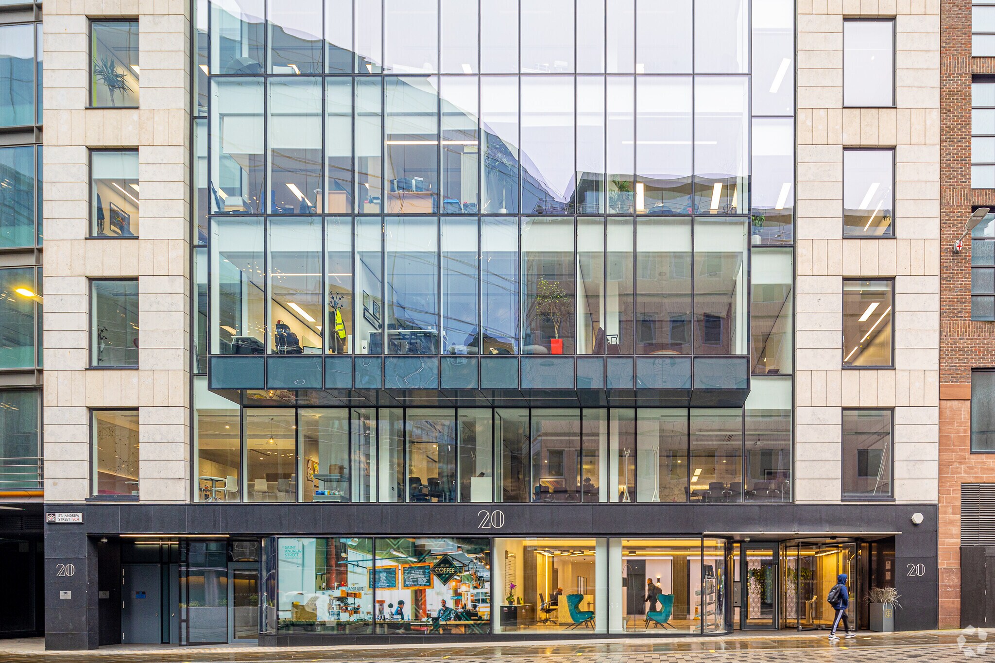 Coworking Space to Rent - St Andrews House, 18-20 St. Andrew St, London ...
