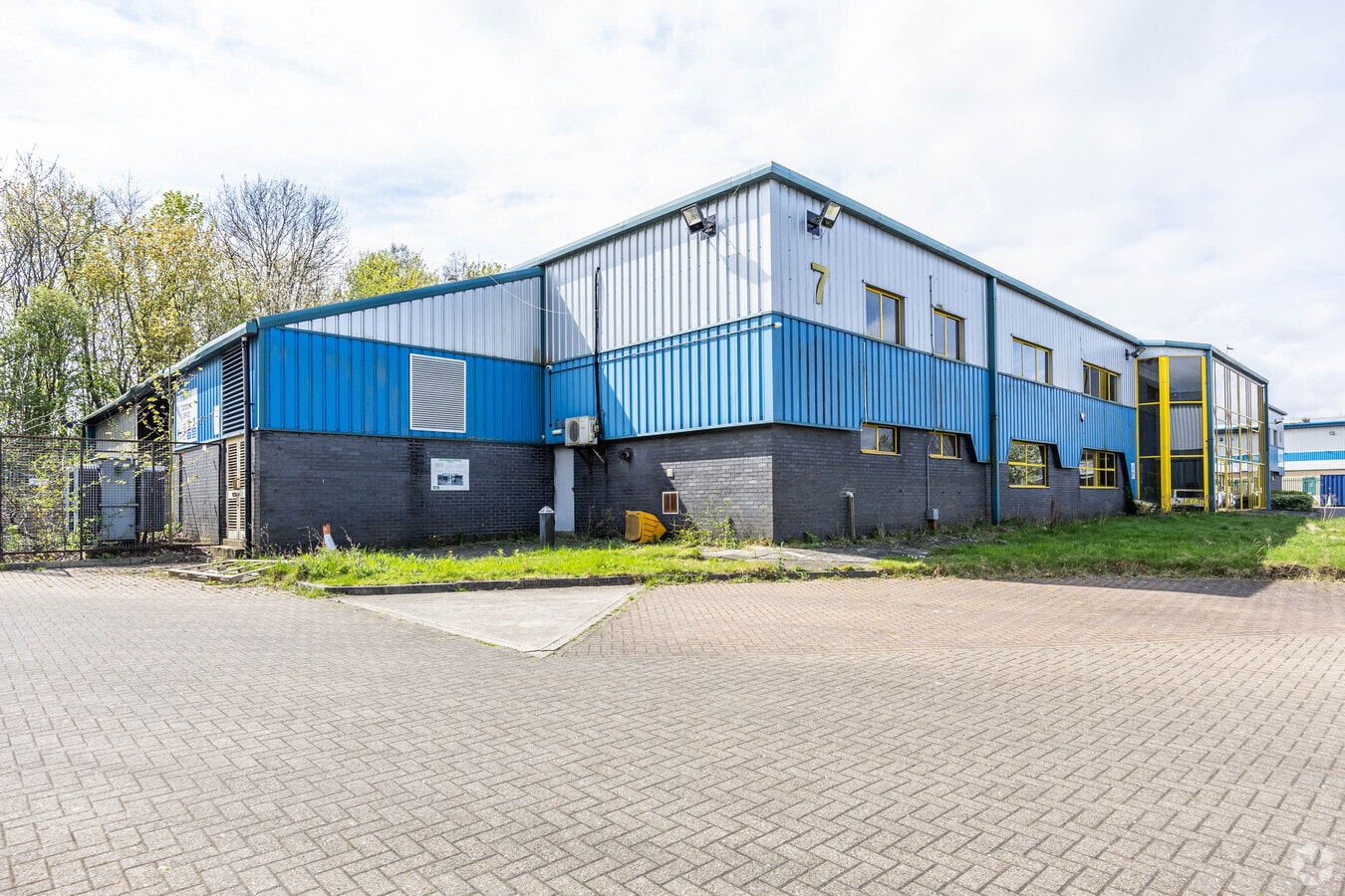 Millennium 'Small Box' Portfolio - Boldon Colliery for Sale | LoopNet