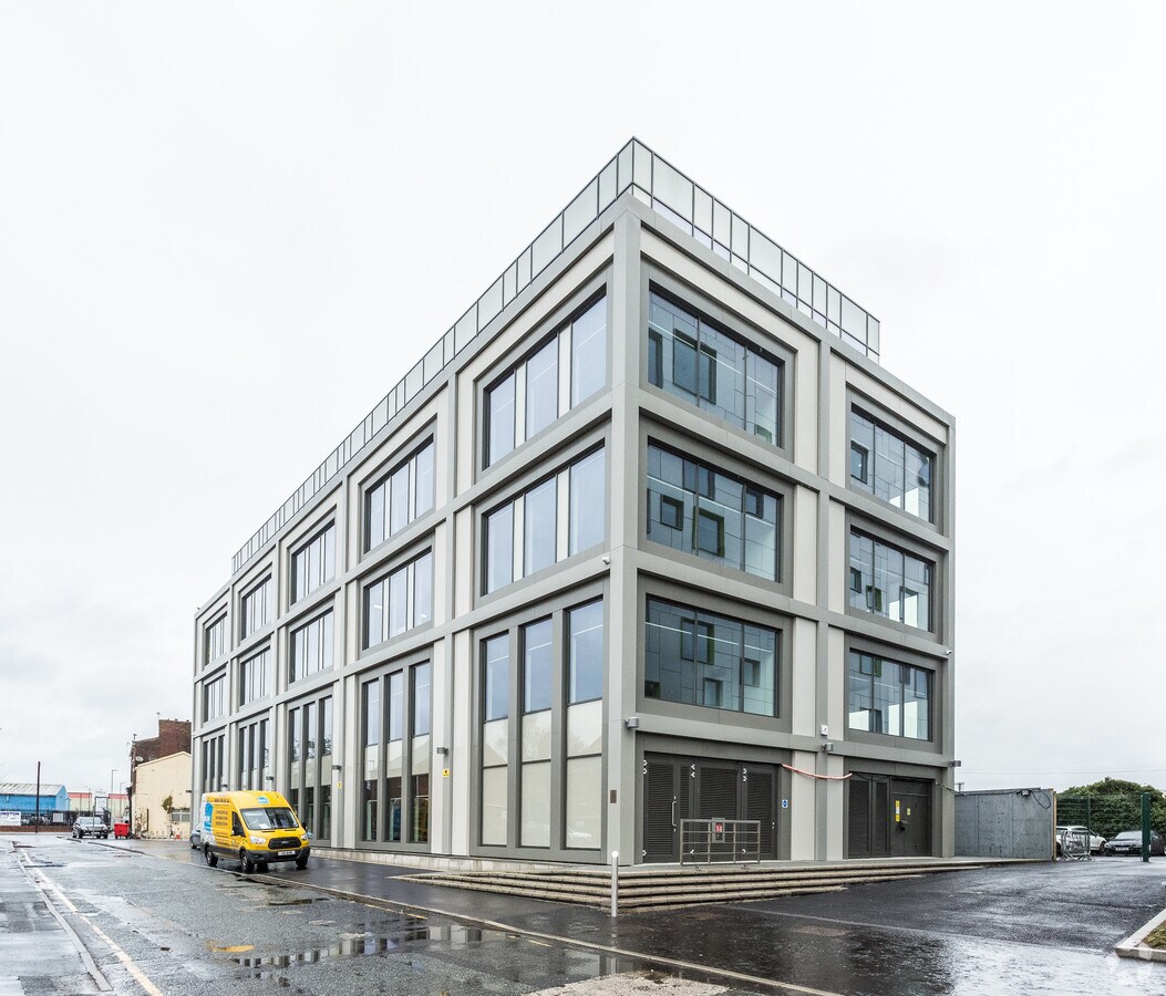 Dallam Ln, Warrington WA2 7NG | LoopNet.co.uk