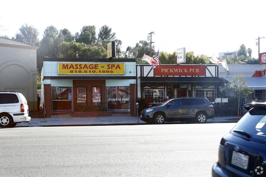 21008 Ventura Blvd, Woodland Hills, CA 91364 | LoopNet UK