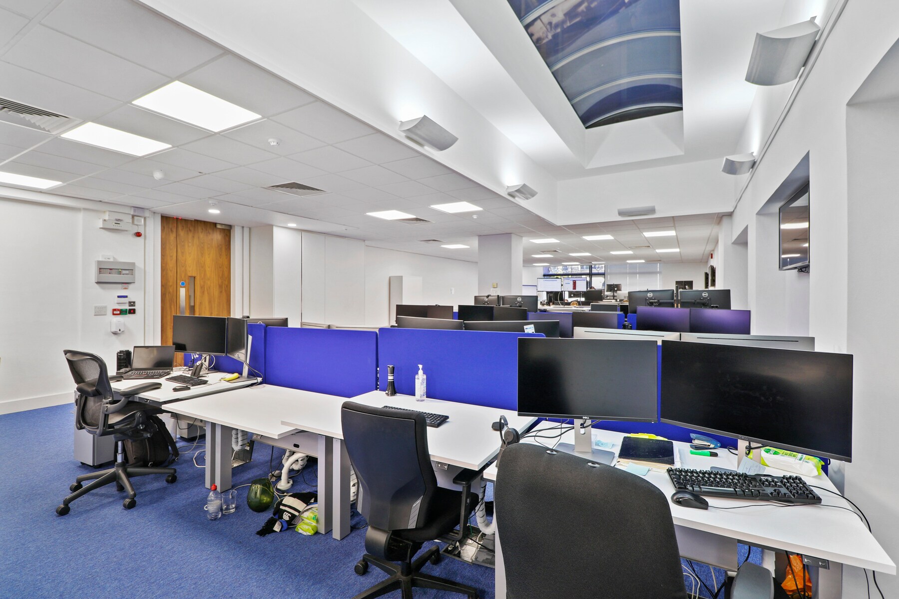 Office Space to Rent - York House, 23 Kingsway, London, WC2B 6UJ ...
