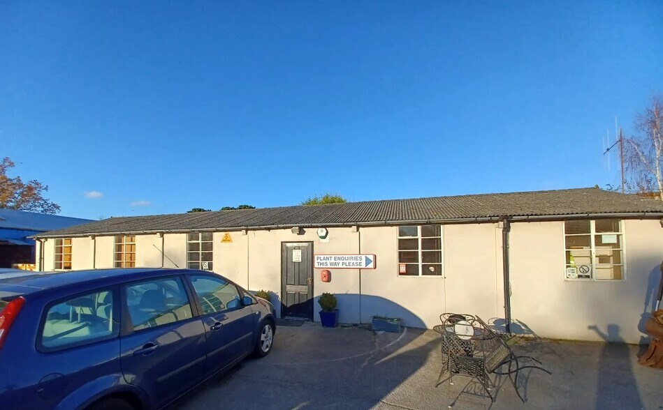 41 Brockhampton Ln, Havant, PO9 1LX | LoopNet UK