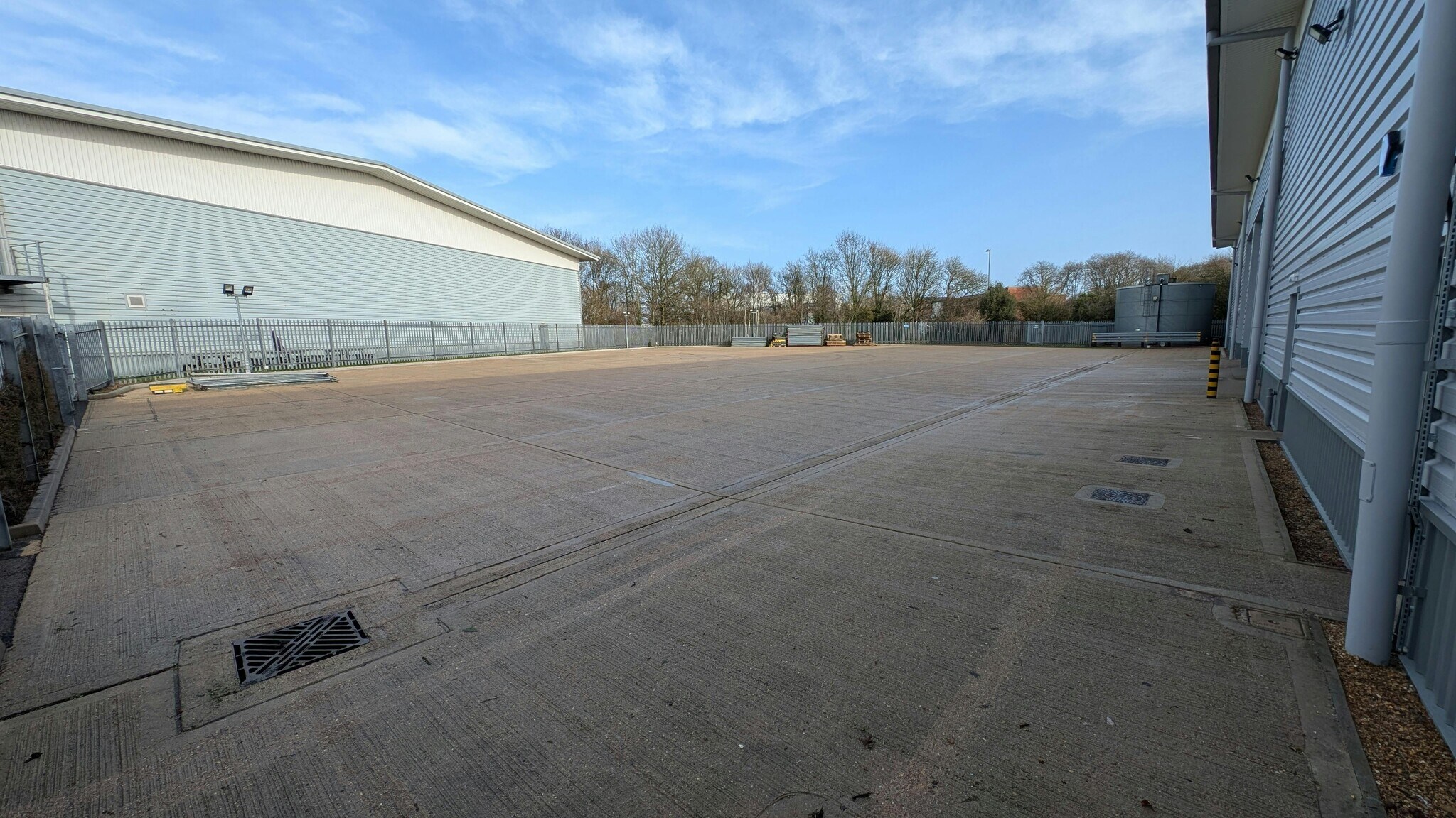 Industrial Space to Rent - Kites Croft Business Park, Fareham, PO14 4LW ...