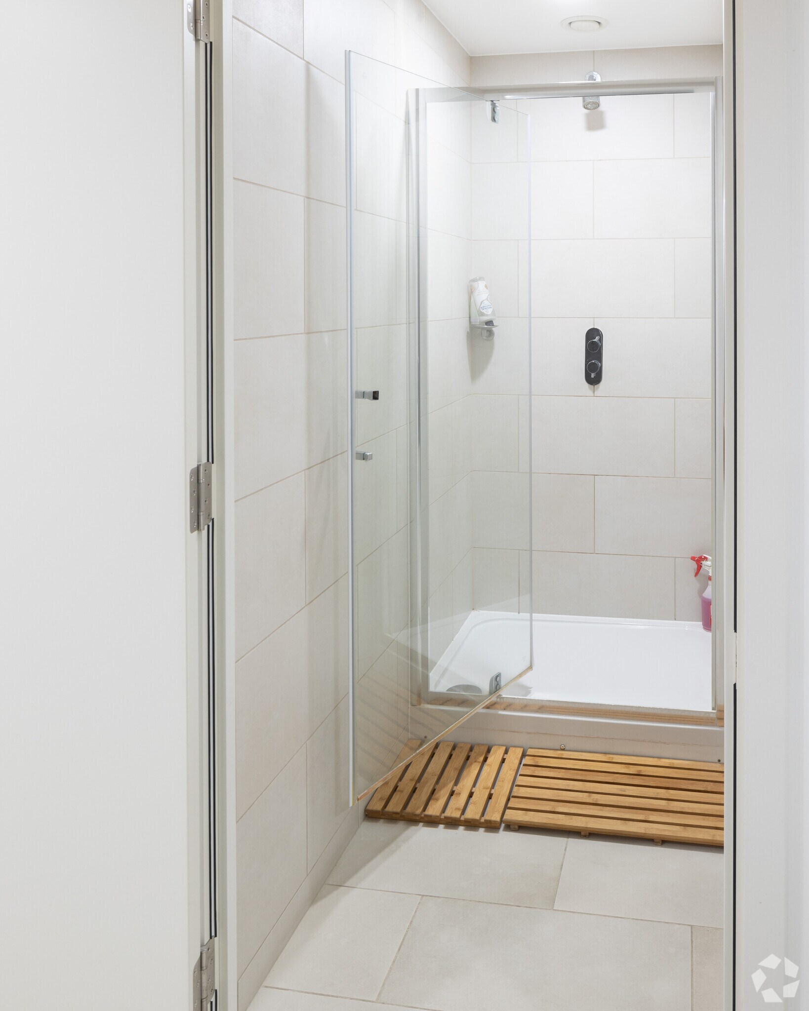 148 Belmont Rd, Uxbridge, UB8 1HE - Belmont House - Office to Rent ...