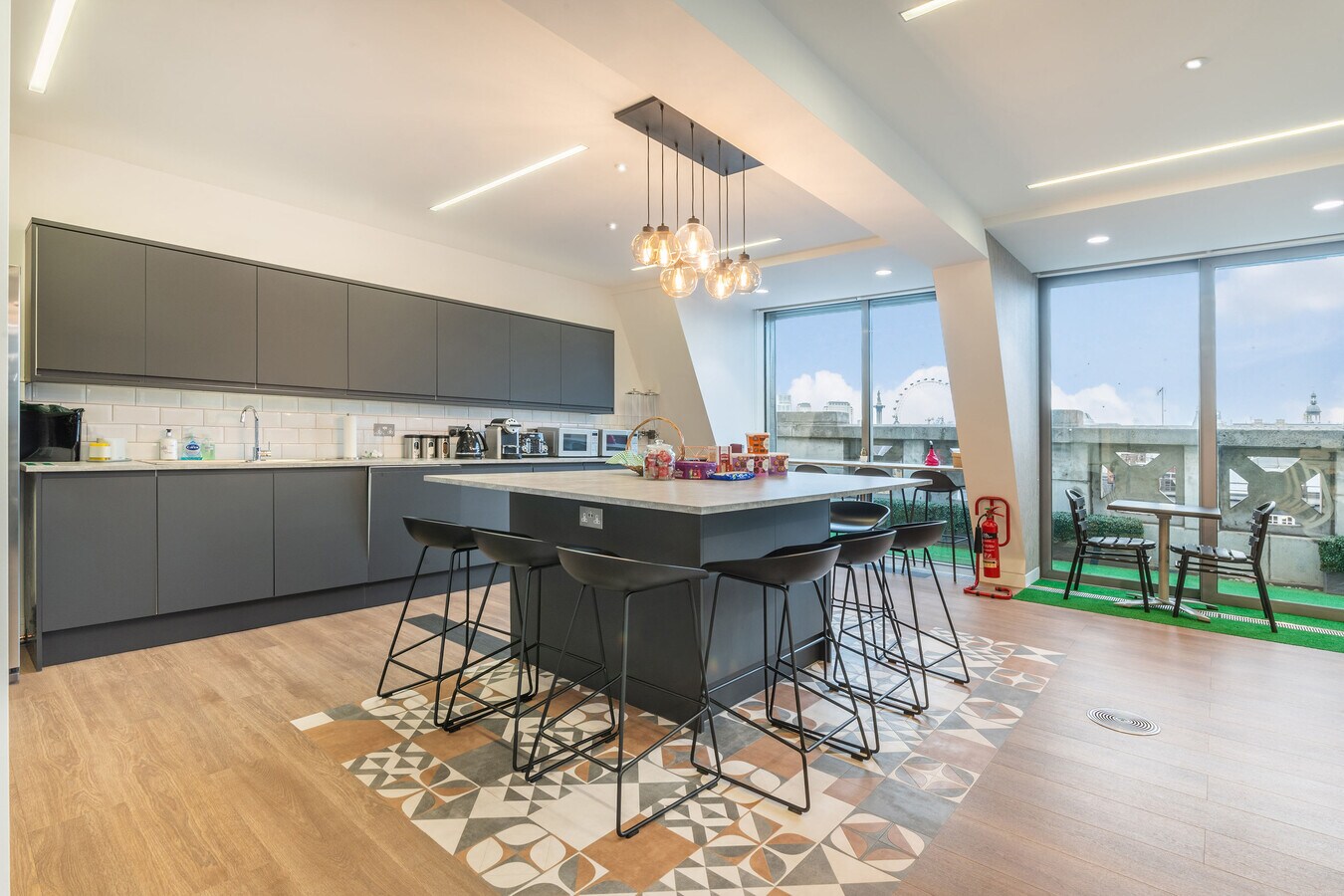 25-27 Haymarket, London, SW1Y 4EN - GBR