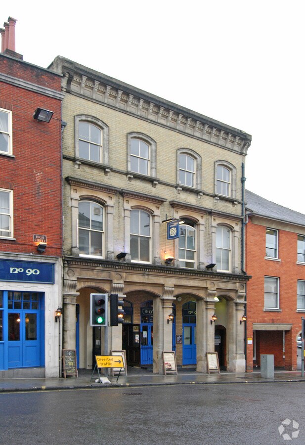 91-92 High St, Winchester, SO23 9AP - GBR