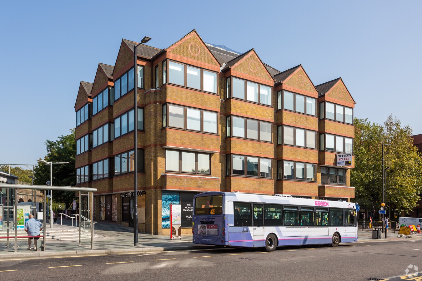 27 Duke St, Chelmsford CM1 1HT | LoopNet.co.uk