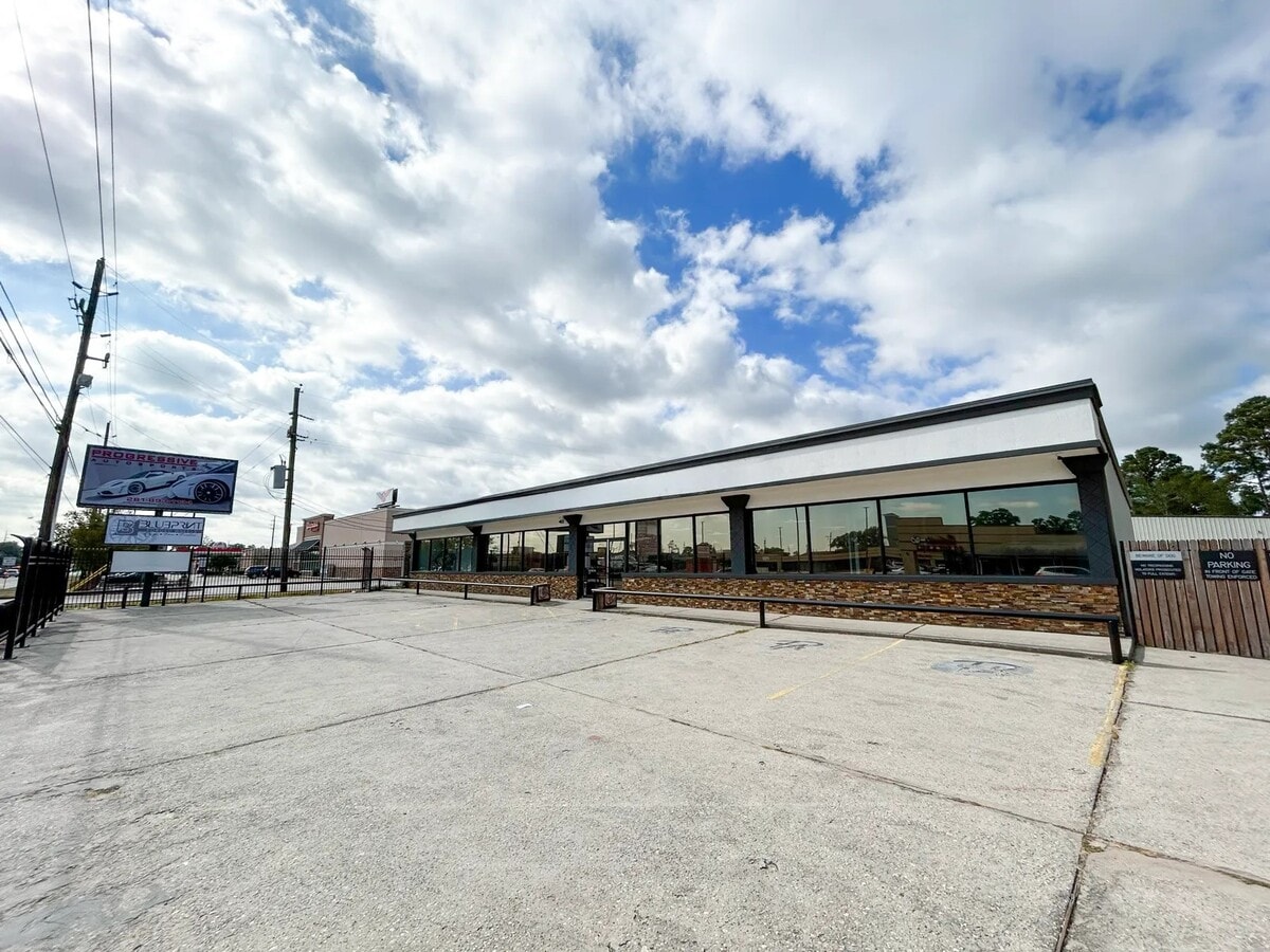 14037 Stuebner Airline Rd, Houston, TX 77069 - Industrial for Rent - USA